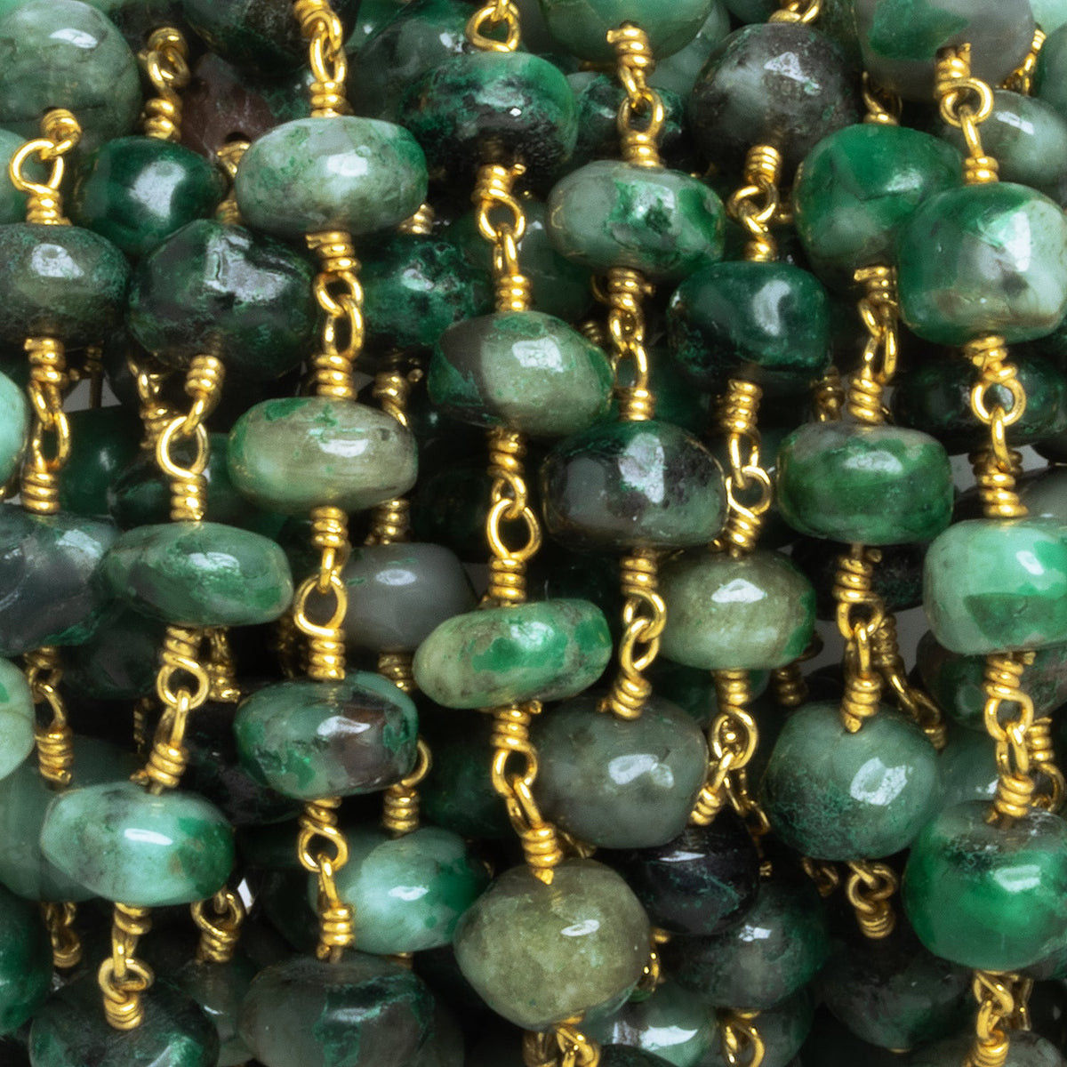 9mm Emerald Rondelle Gold Chain 24 beads – The Bead Traders