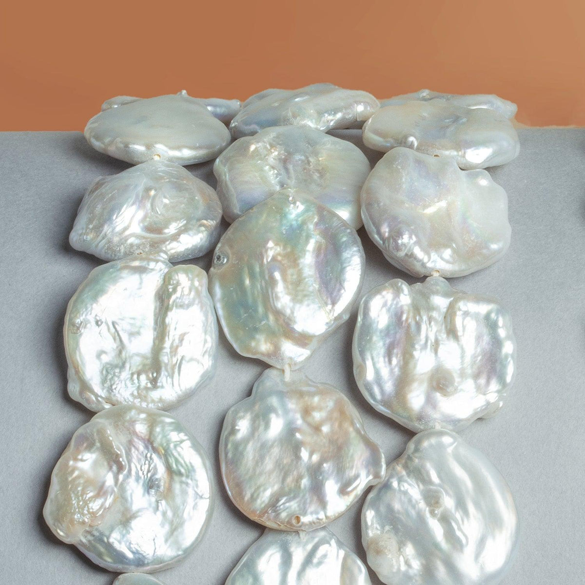 21-23mm White Coin Freshwater Pearls 15 inch 17 pieces – The Bead Traders
